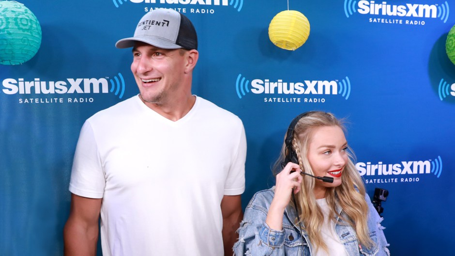 See what happens: Rob Gronkowski + swimsuit model + guacamole | SiriusXM