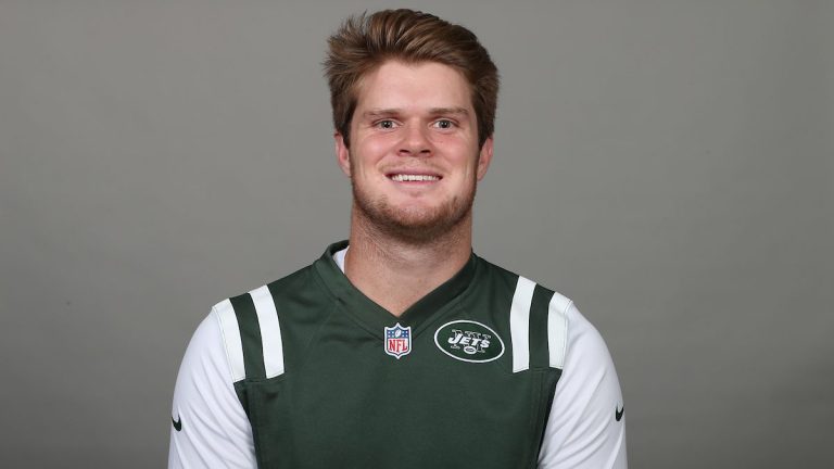 Joe Namath hopes Jets' Sam Darnold will one day win MVP and lead team ...