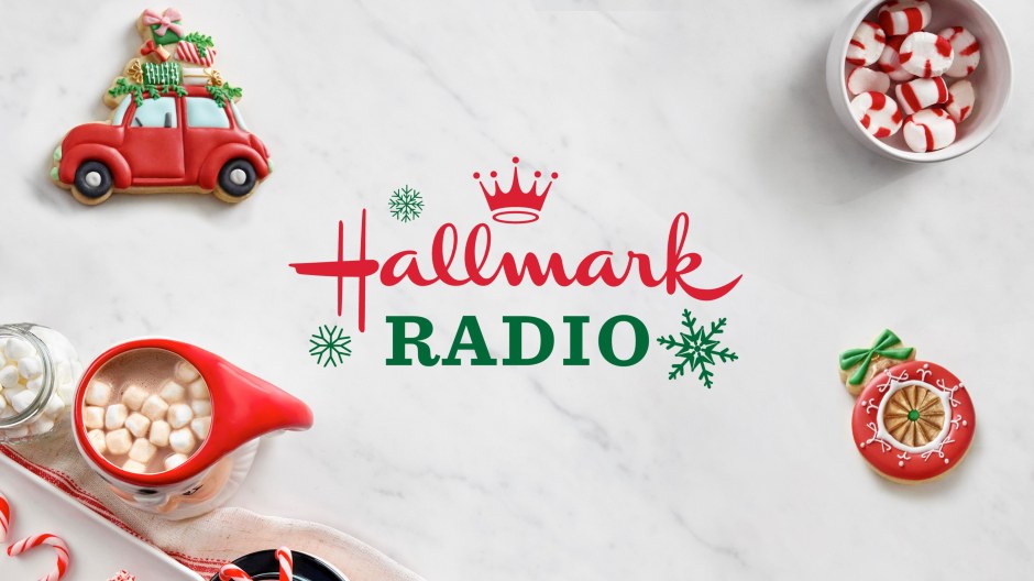 The 12 Best Christmas Podcasts & Holiday Shows, Ranked