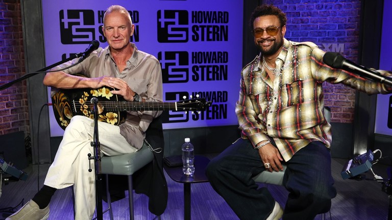 Sting & Shaggy Perform 'All This Time' Live on 'Howard Stern'